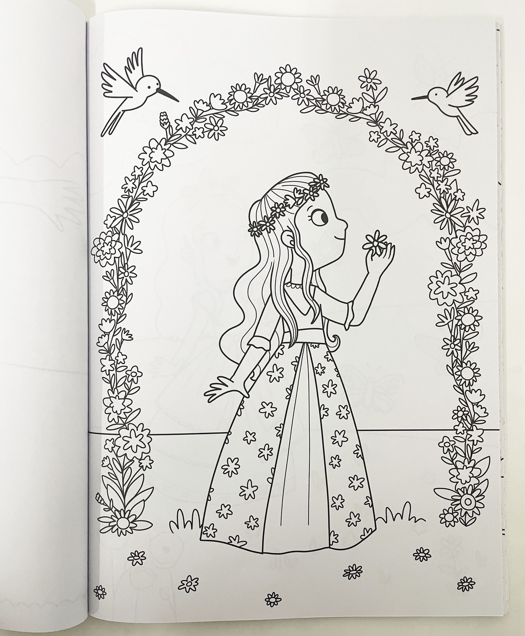 Princess Colouring Book for Kids with 50 Pages to Color Royal Scenes ...