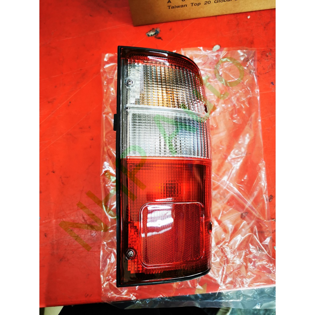 TOYOTA HILUX LN166 (KDN165) SR TURBO TAIL LAMP / LAMPU BELAKANG (DEPO ...