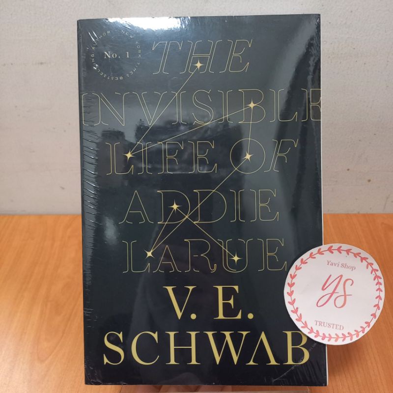 The INVISIBLE LIFE OF ADDIE LARUE Book BY V. E. Schwab | English BOOK ...