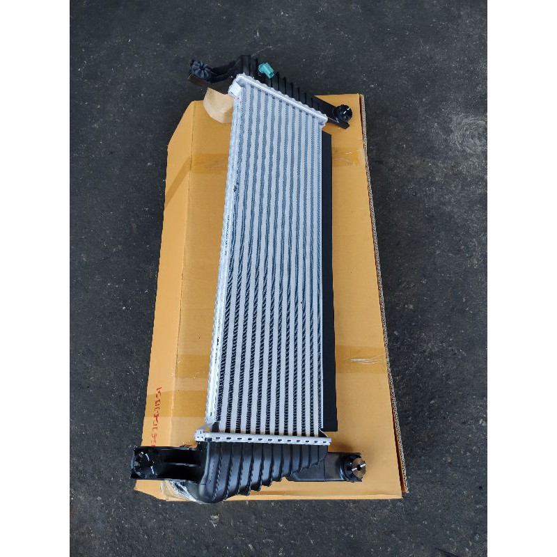 Ford Ranger T6 2.2 6 speed Turbo Intercooler | Shopee Malaysia