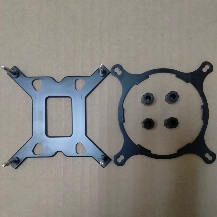 ID-COOLING bracket for FrostFlow X and IS-30/IS-40X/IS-50X/IS-60/SE-914 ...