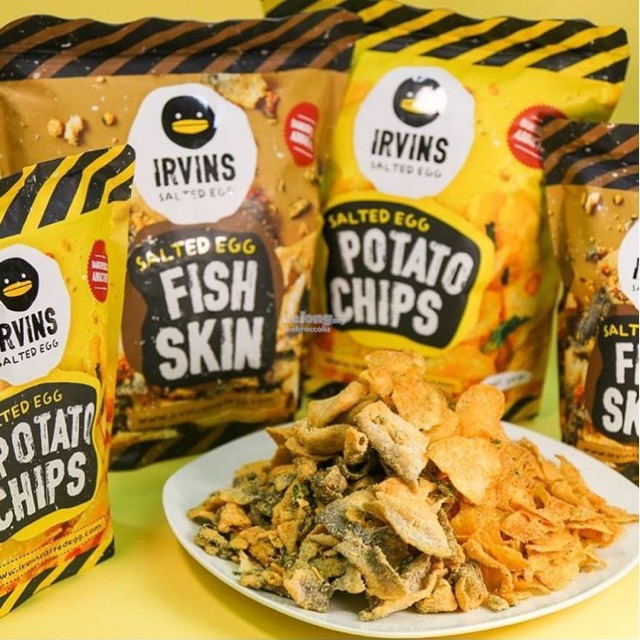 IRVINS Halal Salted Egg Potato Chips/Cassava Chips/Fish Skin | Shopee ...