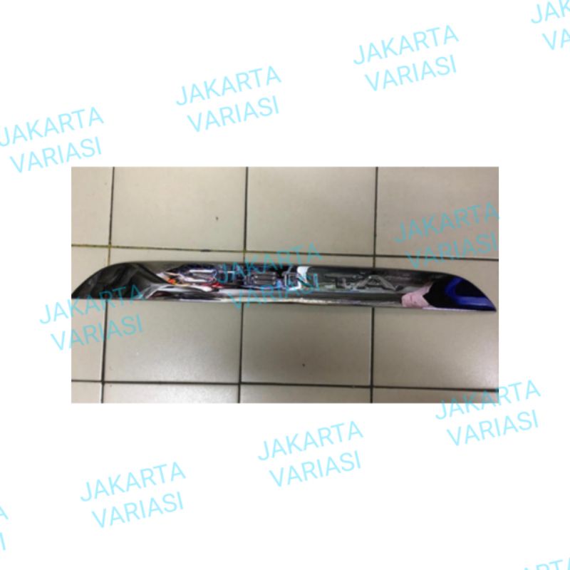 Toyota Sienta Trunk Lid Embossed Full Chrome | Shopee Malaysia