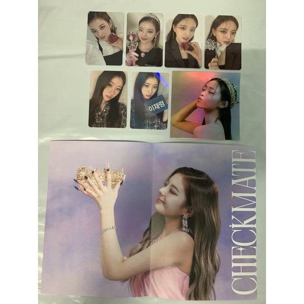 ITZY Checkmate Album Photocard Ktown4u Makestar POB Hologram Postcard ...