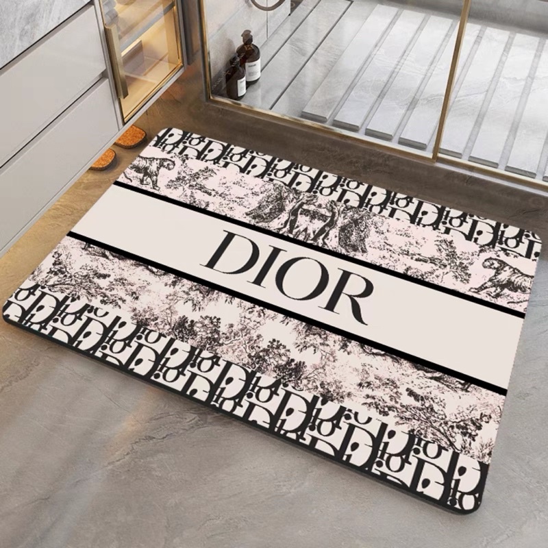 Christian Dior Hermes Horse Luxury Branded Design Karpet Bulu Alas Kaki ...