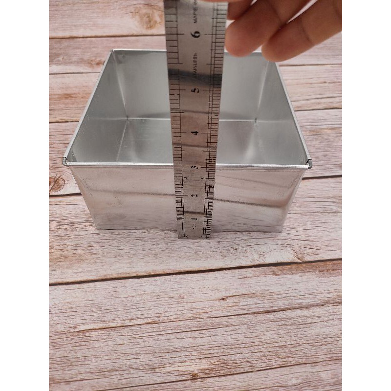 Loyang kek 6 x 6 x 3inci, 7 x 7 x 3 inci,8x 8 x 3 inci, 9x 9x 3 inci ...