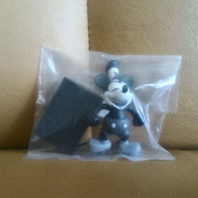 Gacha Disney Mickey Mouse Figure | Shopee Malaysia