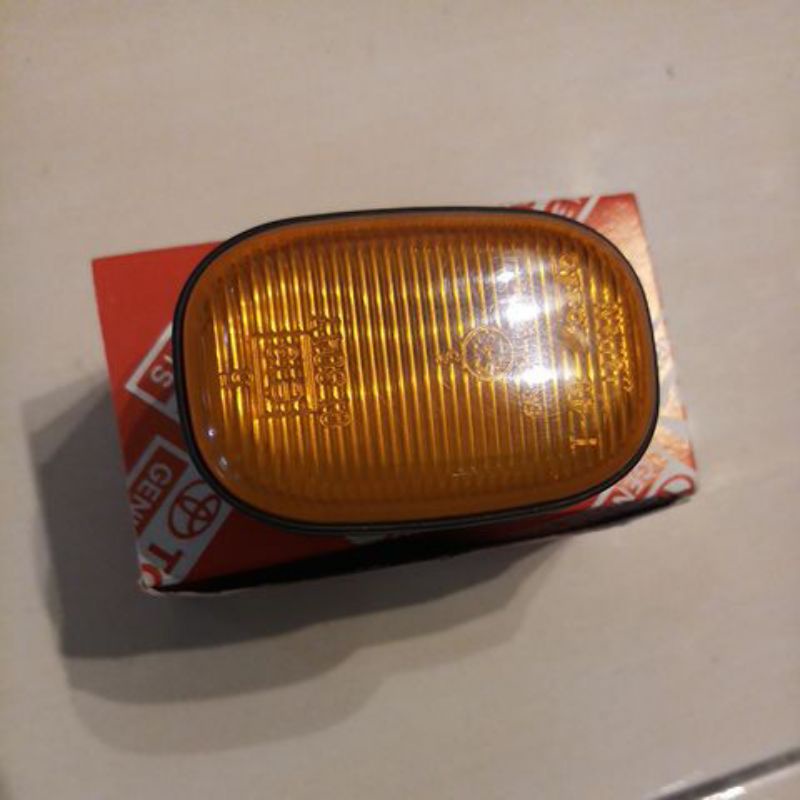 Estima ACR30 side turn indicator | Shopee Malaysia