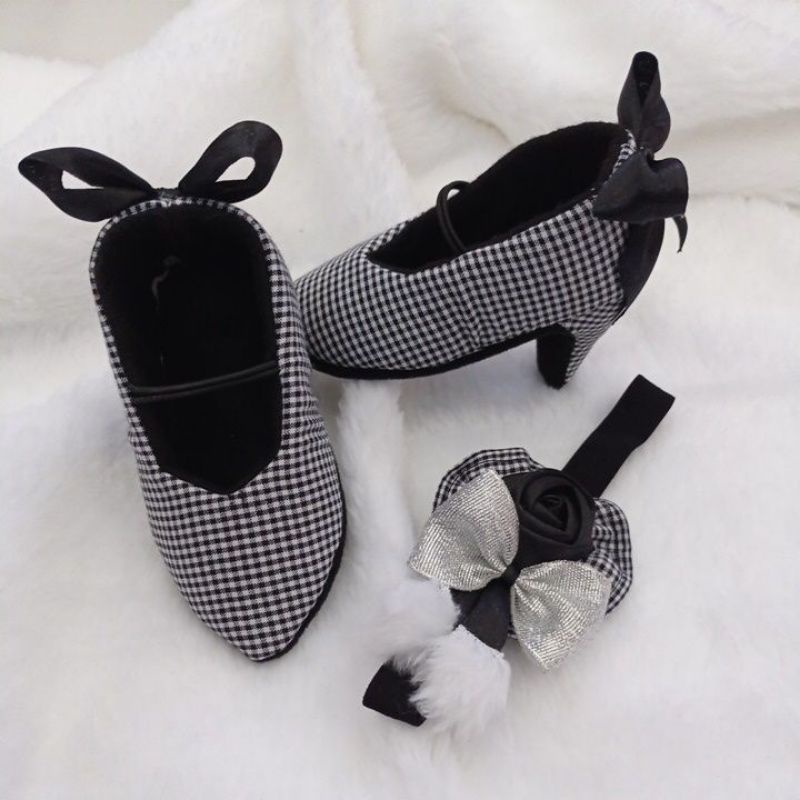 1 set (shoes+headband) | Shopee Malaysia