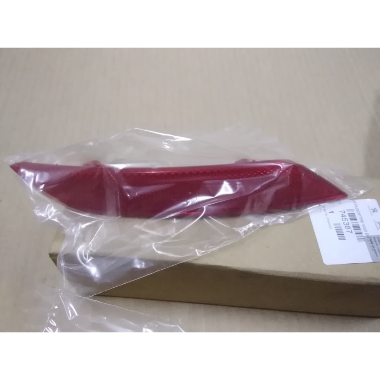 Peugeot 508 Rear Bumper Reflector | Shopee Malaysia