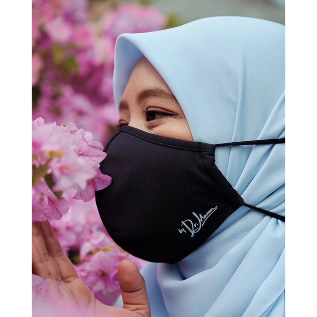 pelitup muka 3lapis Mask hitam headloop face mask hijab black mask ...