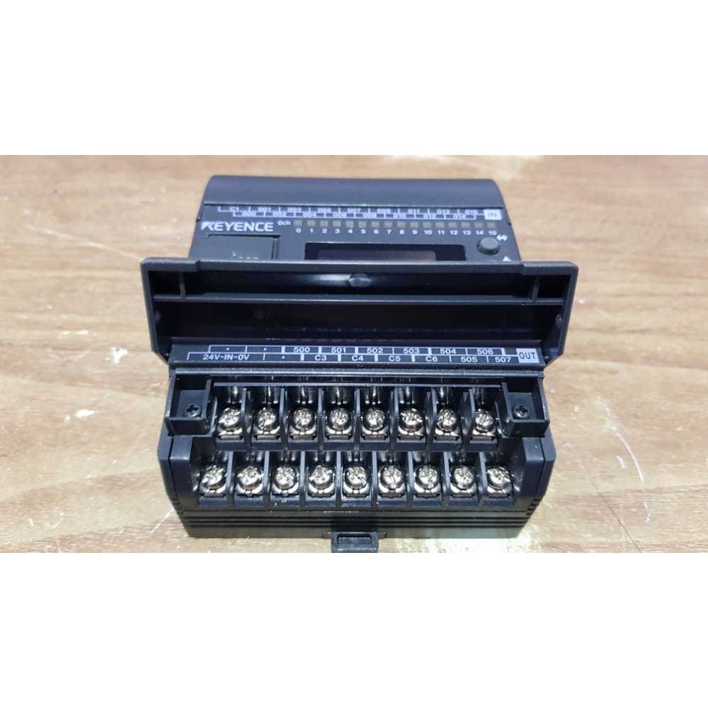 KEYENCE KV-24DR PLC MODULE-DC power supply type, Input 14 points/output ...