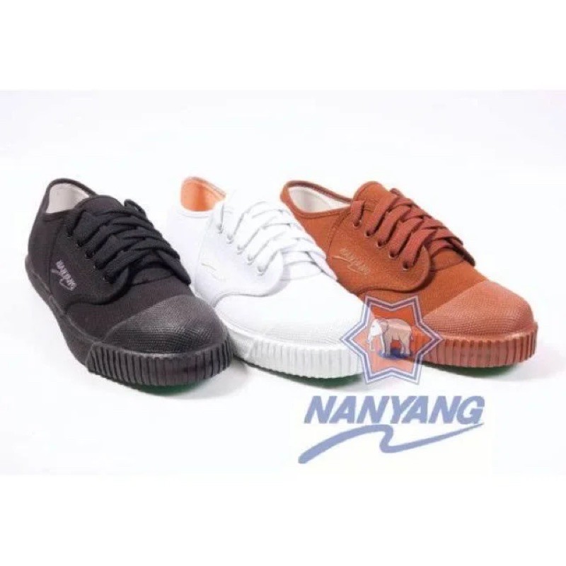 NANYANG ORIGINAL Shoes / Original Nanyang Sepak Takraw Shoes (Size 31 ...