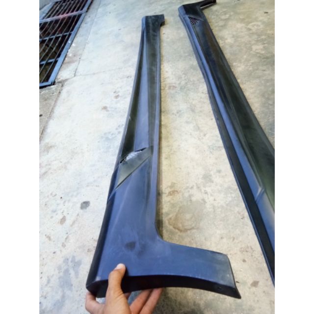 Proton saga vvt side skirt Drive68 with out paints | Shopee Malaysia