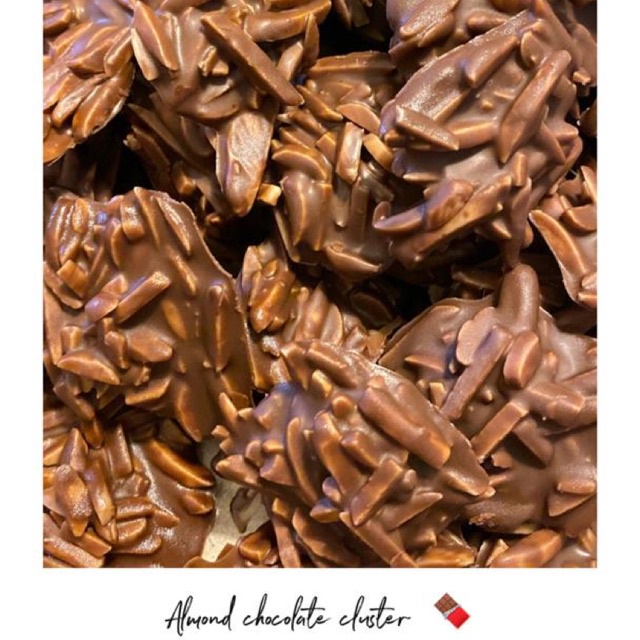 KUIH RAYA CHOCOLATE ALMOND CLUSTER PREMIUM 20PCS 100% BERYL, COOKIES ...