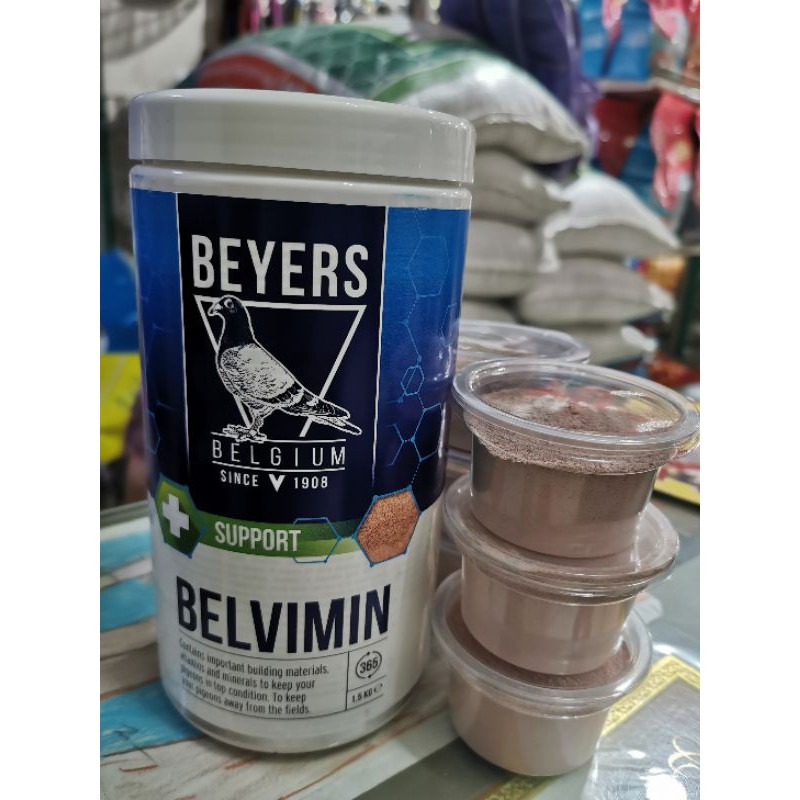 Pink Powder Fortified With Calcium And Cashmere Mix In Food To Eat ...