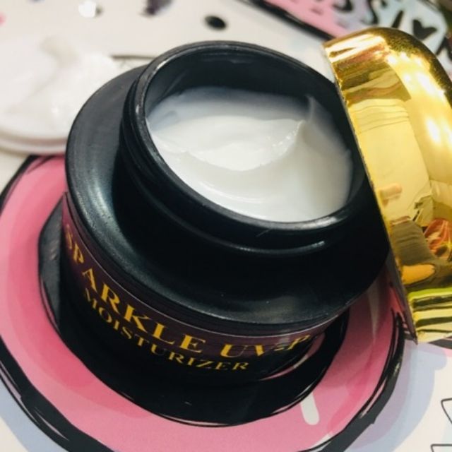 Karisma Skincare Moisturiser Cream ( UV Cream ) | Shopee Malaysia