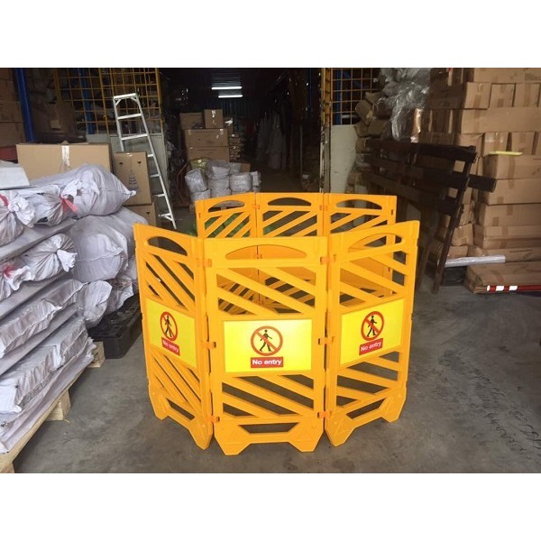 Safety Barrier - Plastic Foldable and Expandable Safety Yellow Barrier ...