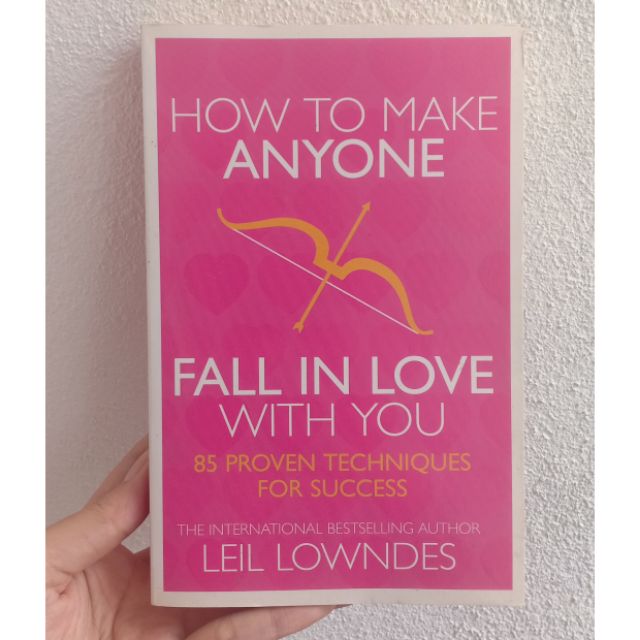 How to Make Anyone Fall In Love With You by Leil Lowndes (New) | Shopee Malaysia