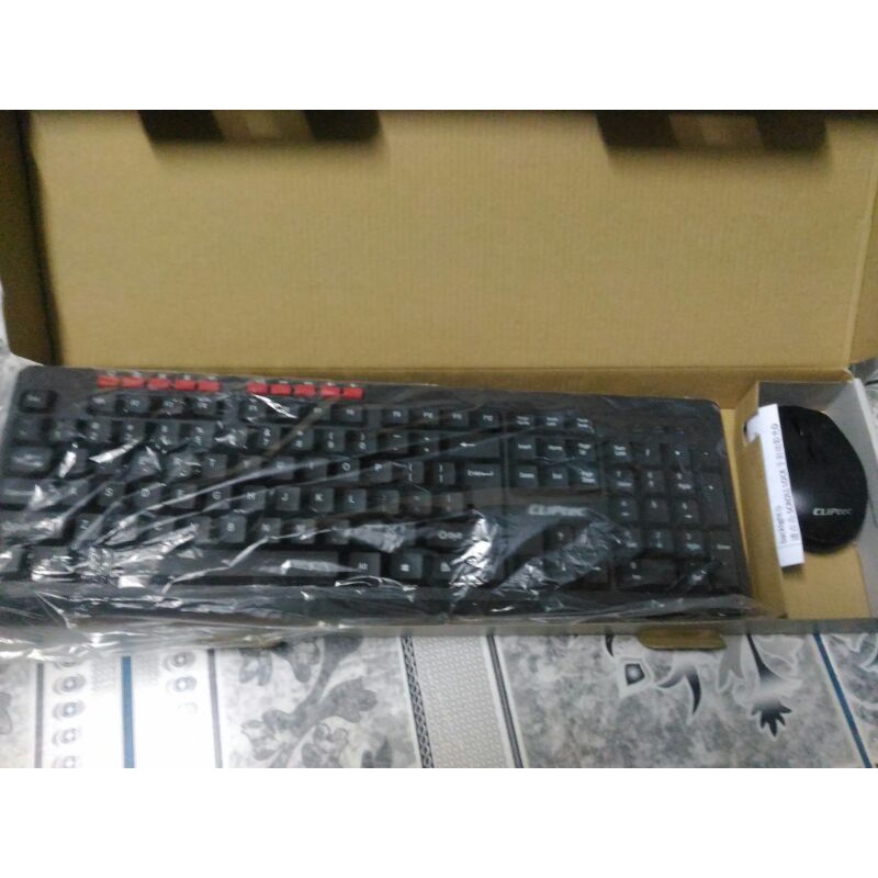 CLIPtec Essential Air RZK339 Wireless Multimedia Mouse Keyboard Set ...