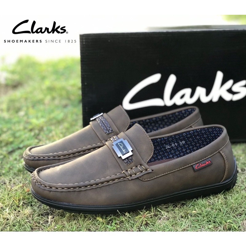 Legend Viral Reborn~ Clarks Men's Gempak Loafer Shoe / Sampan Clarks ...