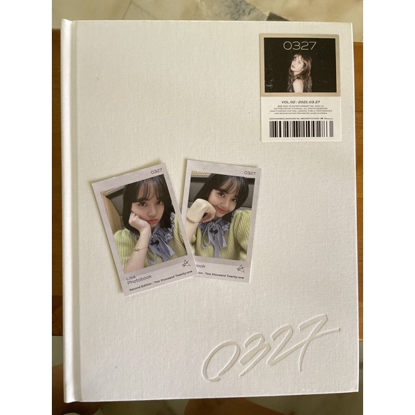 LISA Photobook VOL.2 | Shopee Malaysia