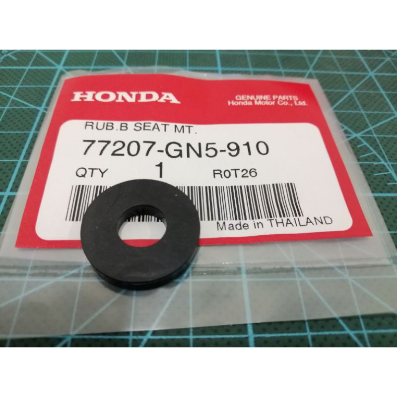 77207-GN5-910 Getah seat, Getah fender nut topi EX5 Hp/Dream | Shopee ...