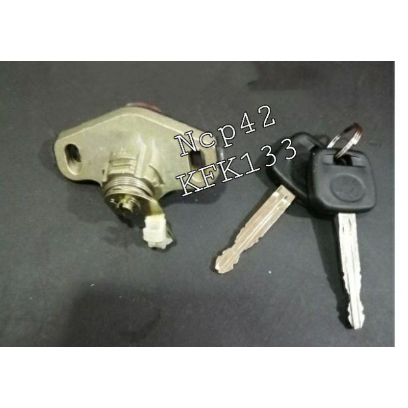 TOYOTA VIOS NCP42 2003 YEAR REAR BONNET KEY LOCK BELAKANG BONNET ...