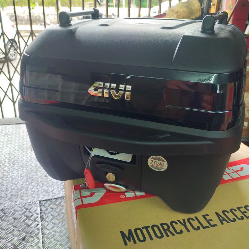 Kotak GIVI BOX MODEL B32NB BLACK BOLD MONOLOCK TOPCASE | Shopee Malaysia