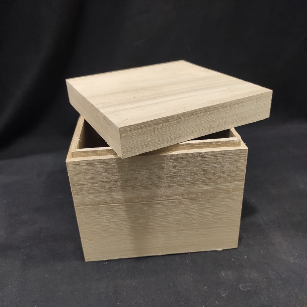 Wooden Square Box 11.4cm X 11.4cm X 11.5cm (Plain Box Only) + WOODEN ...