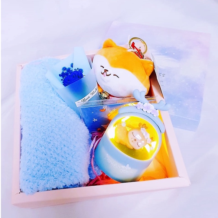 Doraemon/Deer Theme Night Lamp Gift Set 哆啦A梦/灵鹿系列夜灯套装礼盒 | Shopee Malaysia