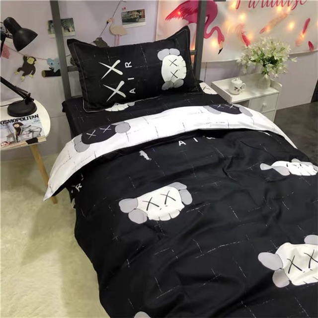 Fashion Quality Kaws Supreme Smile Face Bed Sheet Quilt Cover Pillow ...
