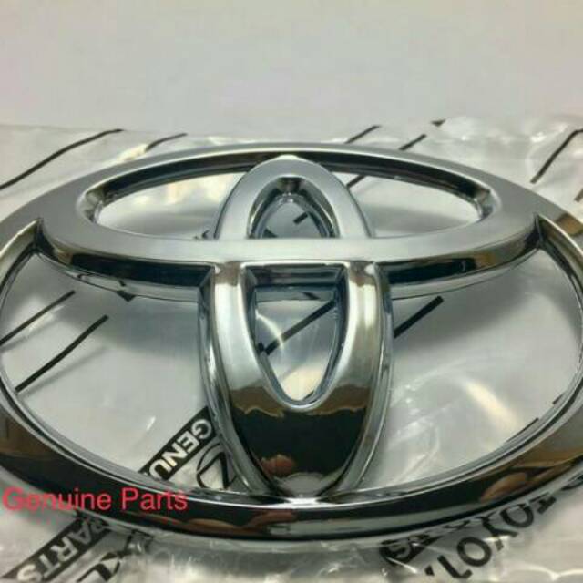 Toyota Calya Chrome Logo Emblem | Shopee Malaysia