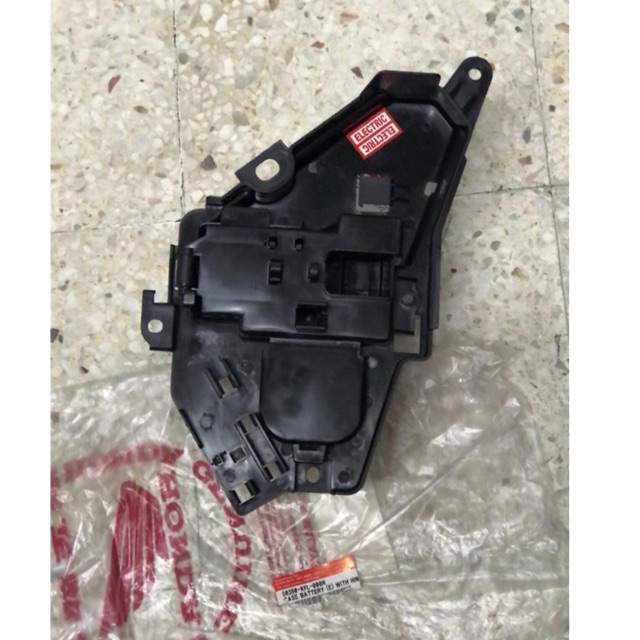 Honda Wave 100 / Wave 100 R Case Battery Box Cover Electric Starter ...