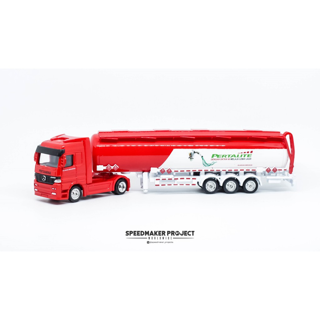 Replika Welly Mercedes Benz Actros Custom Truck Pertamina Pertalite Diecast Miniature Replica