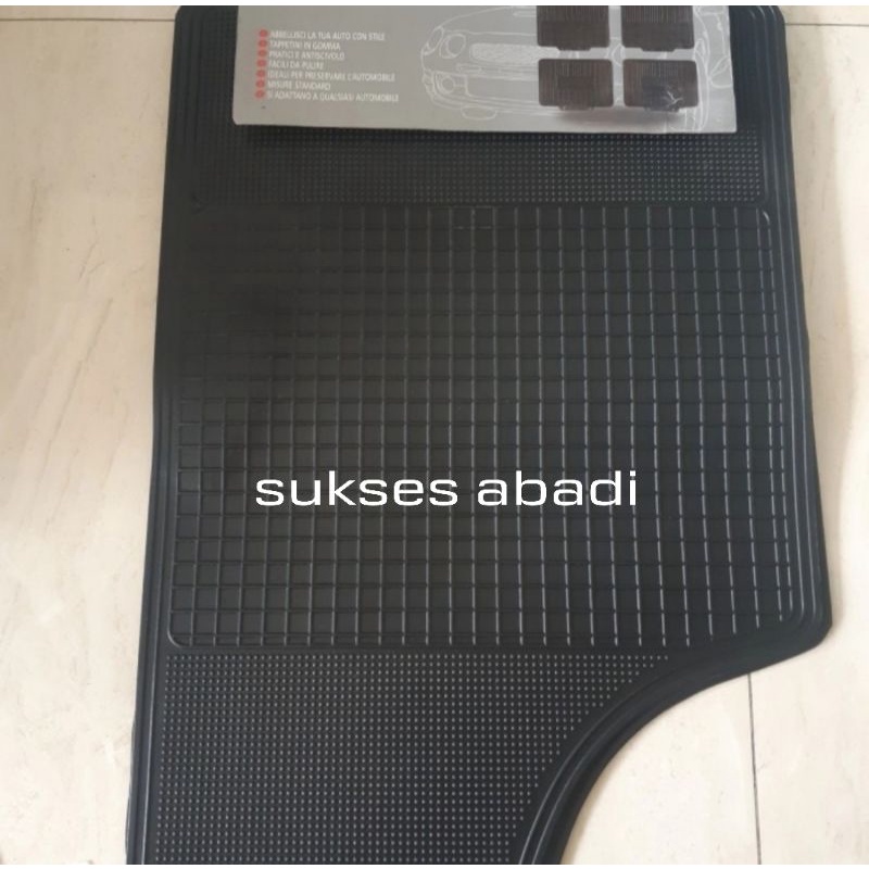 HITAM Universal Rubber Car Carpet contains 4 pcs Middle Split Black ...