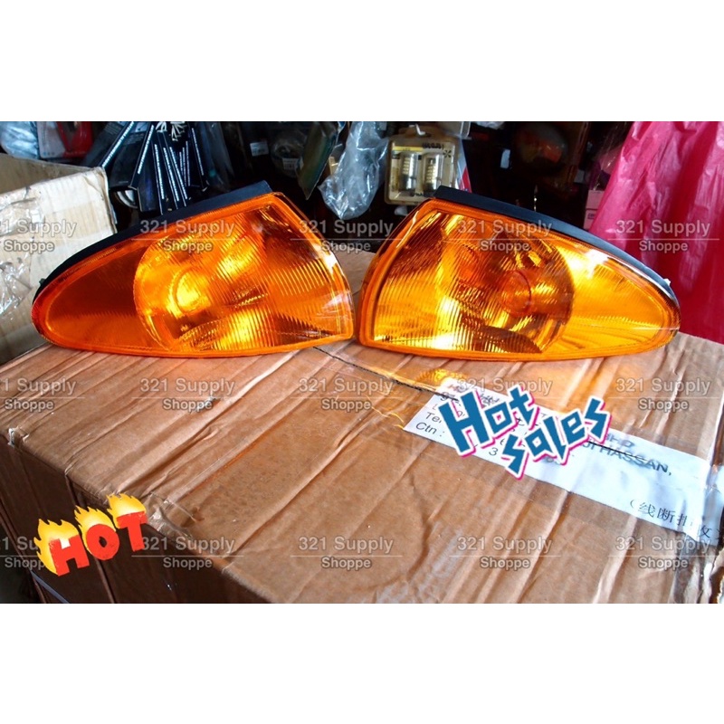 🔥WIRA PUTRA SIGNAL OREN SET // SATRIA SIDE CORNER LIGHT ORANGE TURN ...