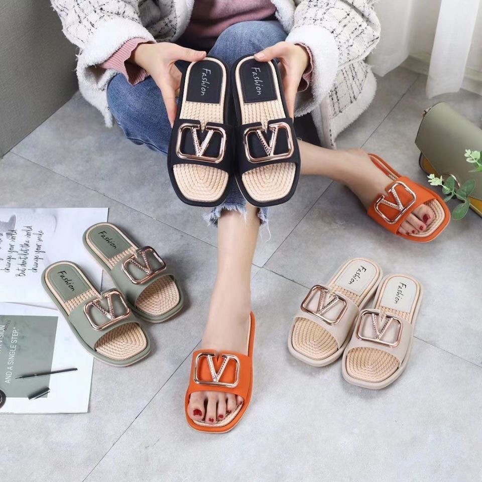 New korean fashion style High quality sandals | Shopee Malaysia