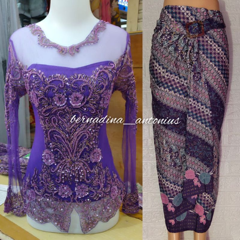 READY STOCK 🇲🇾 SET KEBAYA ( KEBAYA + KORSET/INNER + PARIO) | Shopee ...