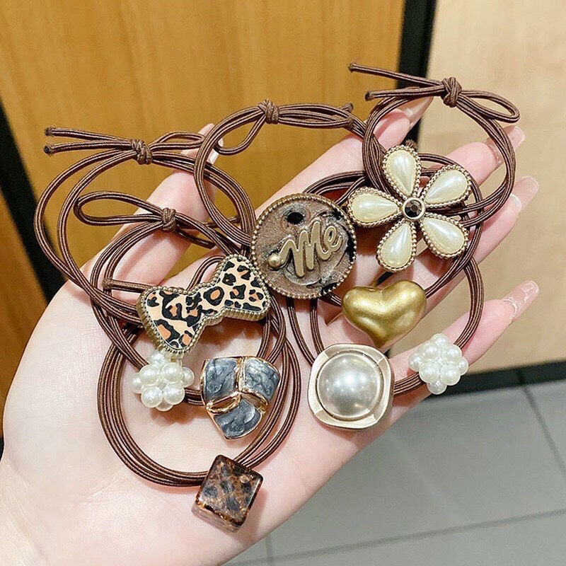 Cute Hair Chun (Random Delivery) | Shopee Malaysia