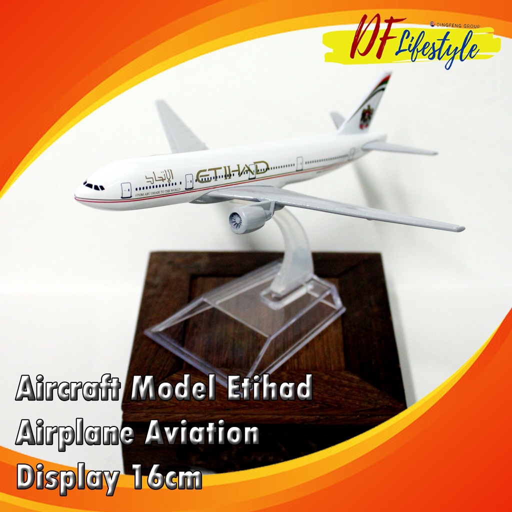 Aircraft Model Etihad Boeing / Emirates Boeing Airplane Aviation ...