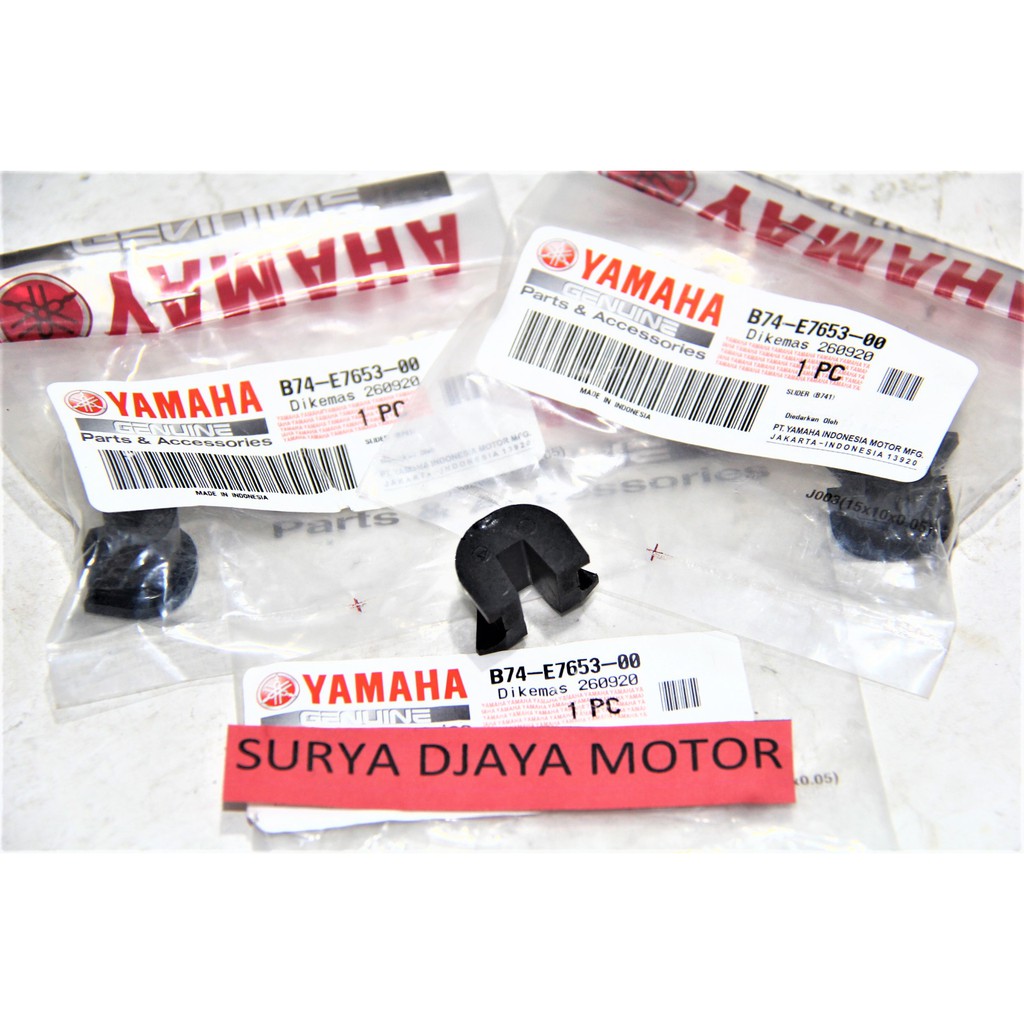 Roller piece house clip slide slider xmax 250 B74-E7653-00 contains ...