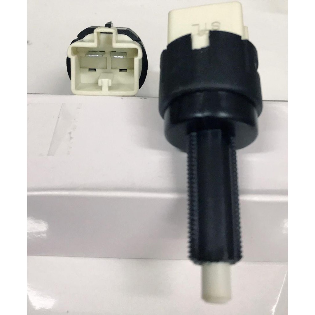 OEM QUALITY Perodua Viva Myvi Alza Toyota Avanza Brake Light Stop Lamp ...