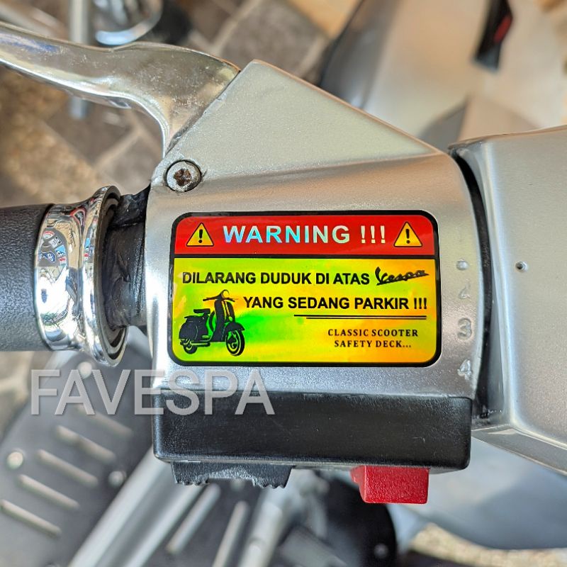 Warning STICKER DO NOT SIT ON VESPA HOLOGRAM | Shopee Malaysia