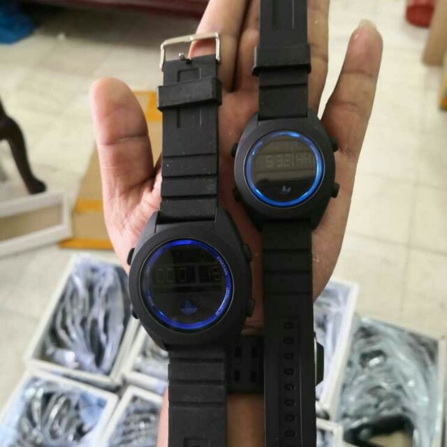 BRANDED WATCH........ | Shopee Malaysia