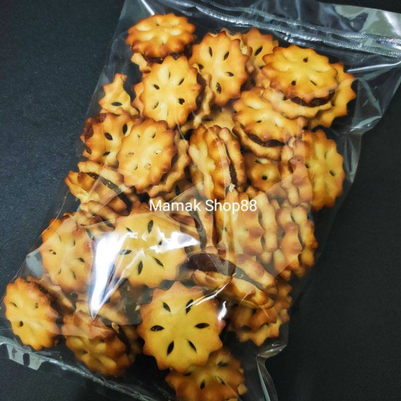(Timbang)250g/500g Assorted Biscuit, Biskut Kelapa/ Biscuit Pineapple ...