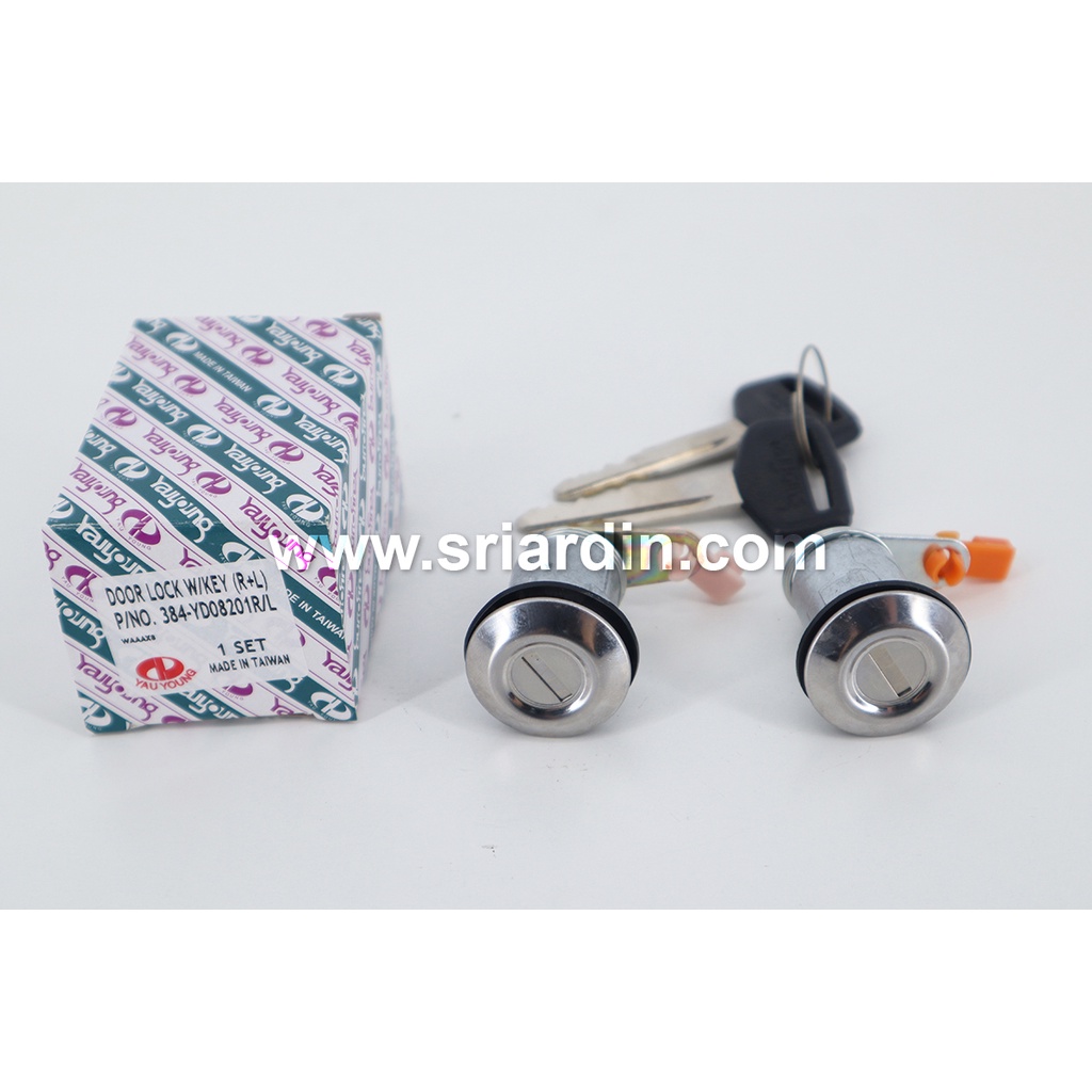 Toyota Corolla KE30 76-79 Door Lock with Key ( OE Part Number : R 69051 ...