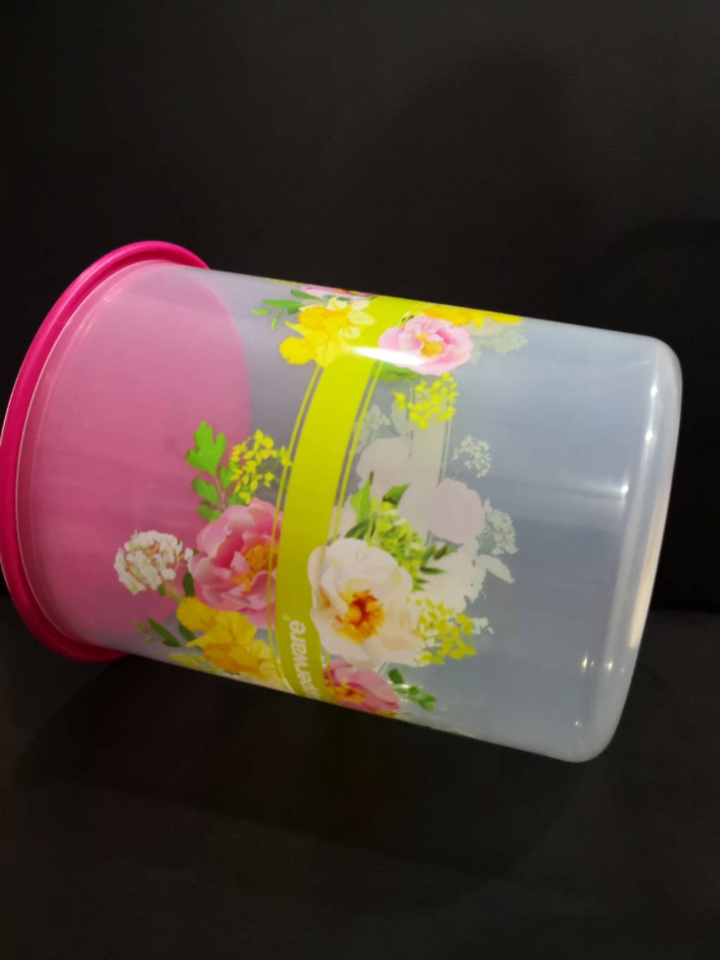 Tupperware One Touch Topper Canister Flower 🌸 One Touch Canister ...