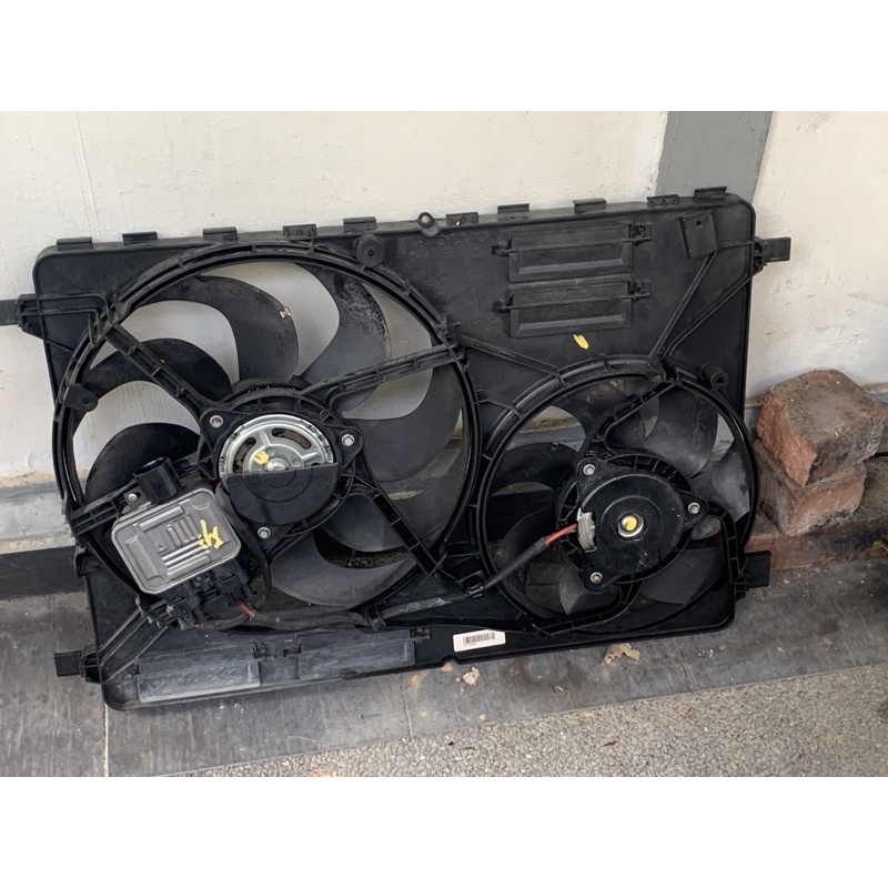 [ORIGINAL] Radiator & condensor cooling fan for VOLVO XC60 2009-2013 ...