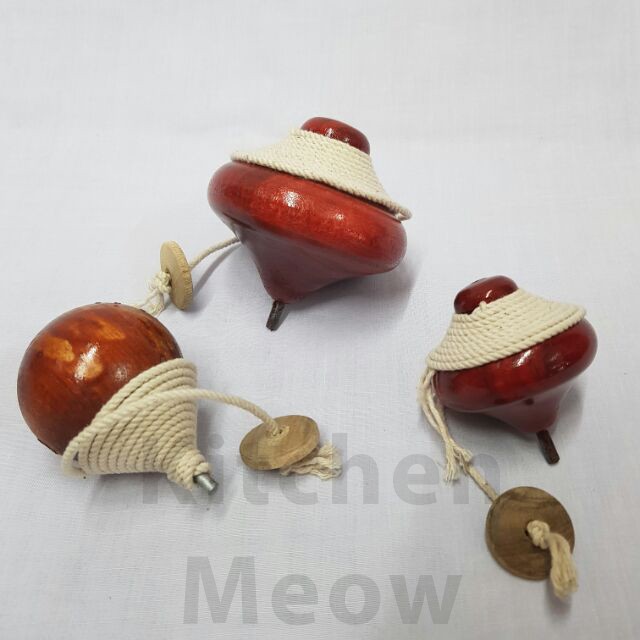 Handmade Kayu Traditional Gasing Childhood Toy Kitchen Meow | Shopee ...